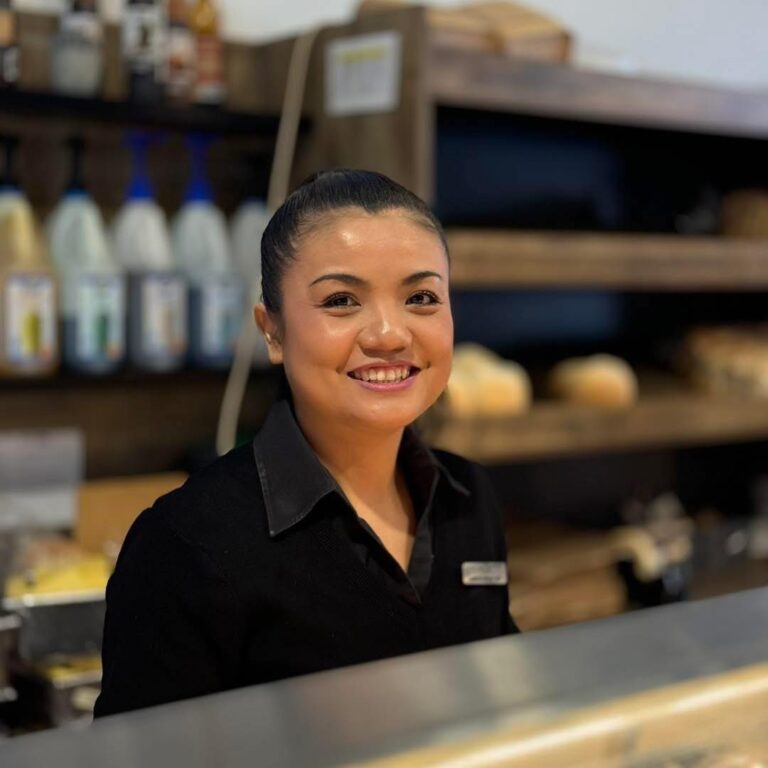 Namfon Zonneveldt Death, Cobram VIC, AU Obituary - Ambience Bakery/Café ...